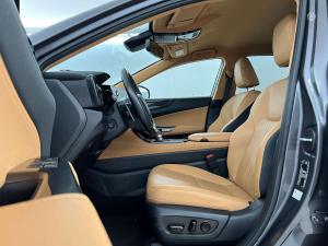Pelēks Lexus NX 450h 2022 Viļņa, ar dzinēja tilpumu 2.49 L un nobraukumu 83 tūkst. km par 47900 €, foto 12 vietnē AUTOMOTO.COM.LV
