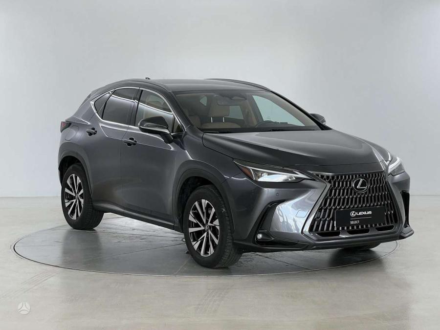 Pelēks Lexus NX 450h 2022 Viļņa, ar dzinēja tilpumu 2.49 L un nobraukumu 83 tūkst. km par 47900 €, foto 19 vietnē AUTOMOTO.COM.LV