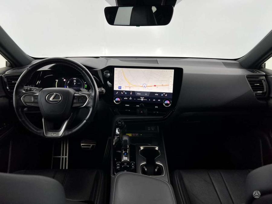 Серый Лексус NX 450h 2022 в Вильнюс, объемом двигателя 2.49 л и пробегом 85 тыс. км за 49900 €, фото 9 на AUTOMOTO.COM.LV