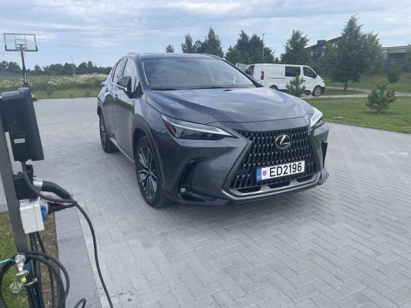 Pelēks Lexus NX 450h 2022 Klaipėda, ar dzinēja tilpumu 2.49 L un nobraukumu 77 tūkst. km par 487 €, foto 6 vietnē AUTOMOTO.COM.LV