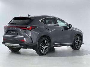 Grey Lexus NX 450h 2022 in Vilnius, with an engine capacity of 2.49 L and mileage of 98 thousand km for 49900 €, photo 26 on AUTOMOTO.COM.LV