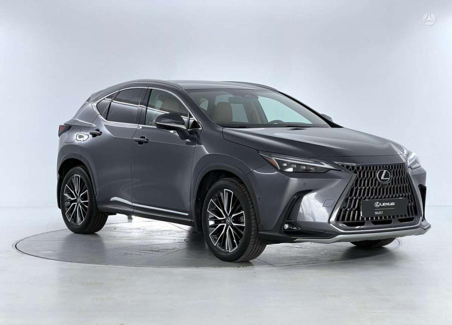Grey Lexus NX 450h 2022 in Vilnius, with an engine capacity of 2.49 L and mileage of 98 thousand km for 49900 €, photo 37 on AUTOMOTO.COM.LV
