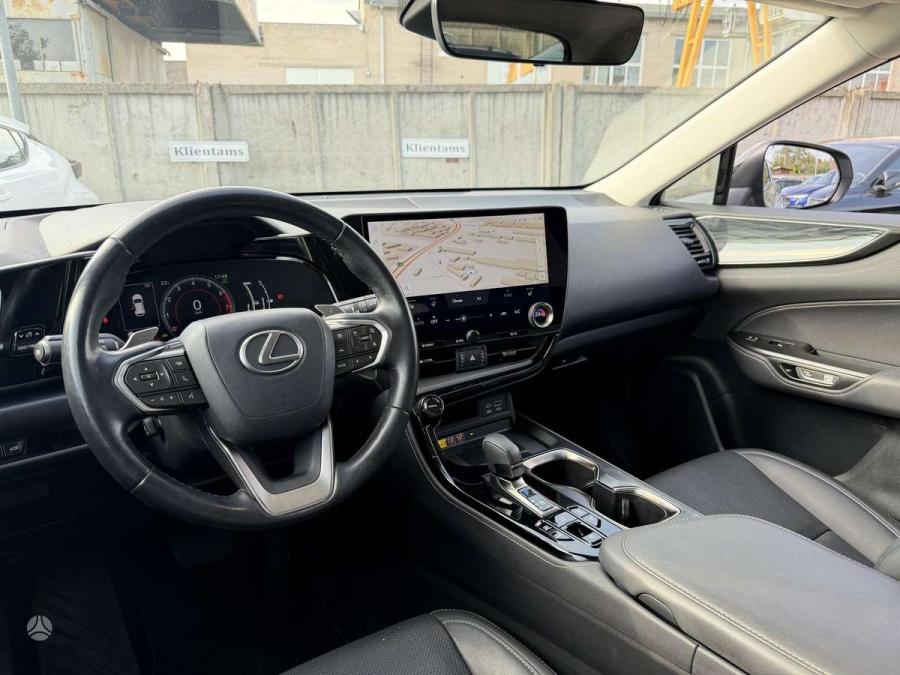 Серый Лексус NX 450h 2022 в Вильнюс, объемом двигателя 2.50 л и пробегом 78 тыс. км за 38500 €, фото 19 на AUTOMOTO.COM.LV