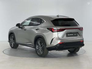 Серый Лексус NX 450h 2022 в Вильнюс, объемом двигателя 2.49 л и пробегом 74 тыс. км за 49000 €, фото 18 на AUTOMOTO.COM.LV