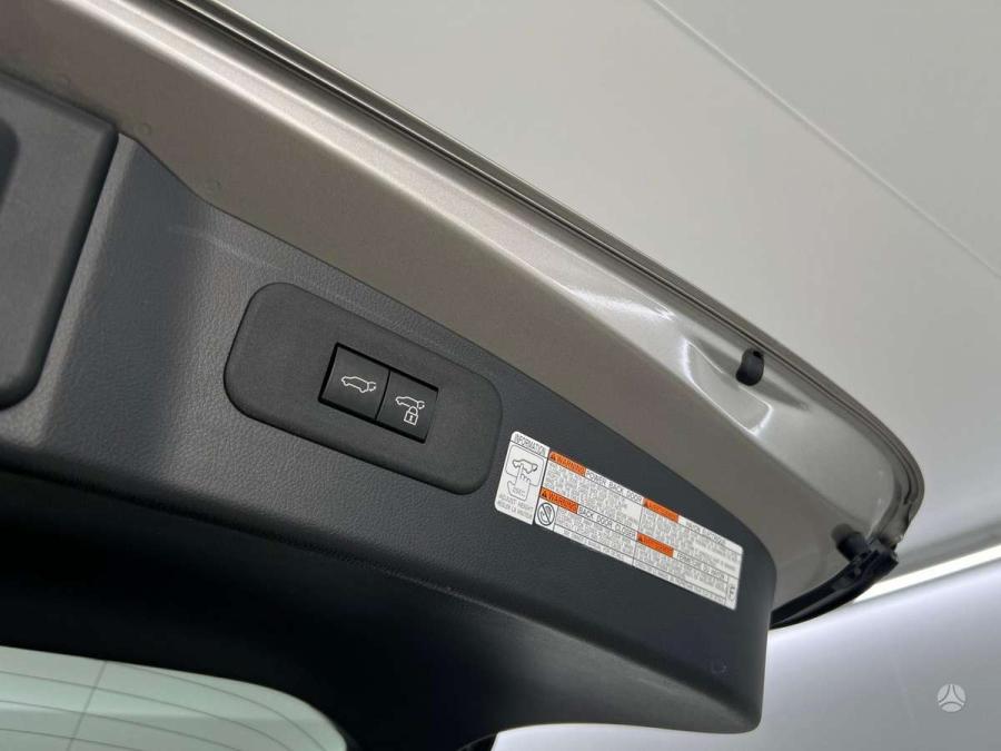 Серый Лексус NX 450h 2022 в Вильнюс, объемом двигателя 2.49 л и пробегом 74 тыс. км за 49000 €, фото 29 на AUTOMOTO.COM.LV