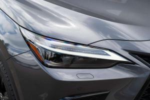Grey Lexus NX 450h 2023 in Vilnius, with an engine capacity of 2.49 L and mileage of 72 thousand km for 49990 €, photo 13 on AUTOMOTO.COM.LV