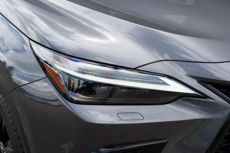 Grey Lexus NX 450h 2023 in Vilnius, with an engine capacity of 2.49 L and mileage of 72 thousand km for 49990 €, photo 13 on AUTOMOTO.COM.LV