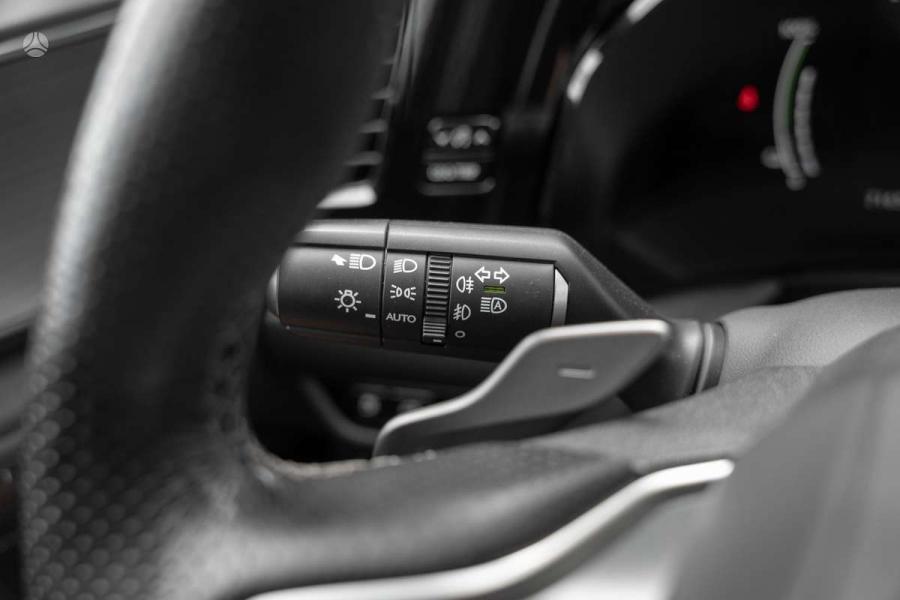 Grey Lexus NX 450h 2023 in Vilnius, with an engine capacity of 2.49 L and mileage of 72 thousand km for 49990 €, photo 20 on AUTOMOTO.COM.LV