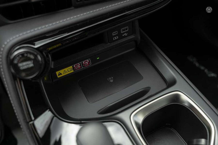 Grey Lexus NX 450h 2023 in Vilnius, with an engine capacity of 2.49 L and mileage of 72 thousand km for 49990 €, photo 23 on AUTOMOTO.COM.LV