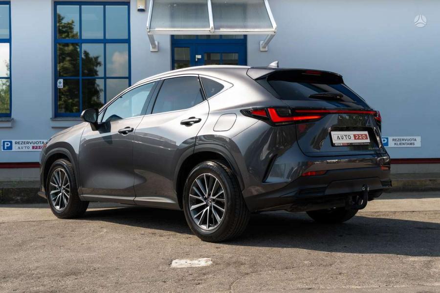 Серый Лексус NX 450h 2023 в Вильнюс, объемом двигателя 2.49 л и пробегом 19 тыс. км за 51900 €, фото 11 на AUTOMOTO.COM.LV