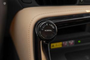 Серый Лексус NX 450h 2023 в Вильнюс, объемом двигателя 2.49 л и пробегом 19 тыс. км за 51900 €, фото 23 на AUTOMOTO.COM.LV