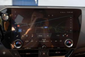 Серый Лексус NX 450h 2023 в Вильнюс, объемом двигателя 2.49 л и пробегом 19 тыс. км за 51900 €, фото 25 на AUTOMOTO.COM.LV