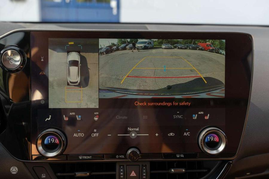 Серый Лексус NX 450h 2023 в Вильнюс, объемом двигателя 2.49 л и пробегом 19 тыс. км за 51900 €, фото 26 на AUTOMOTO.COM.LV
