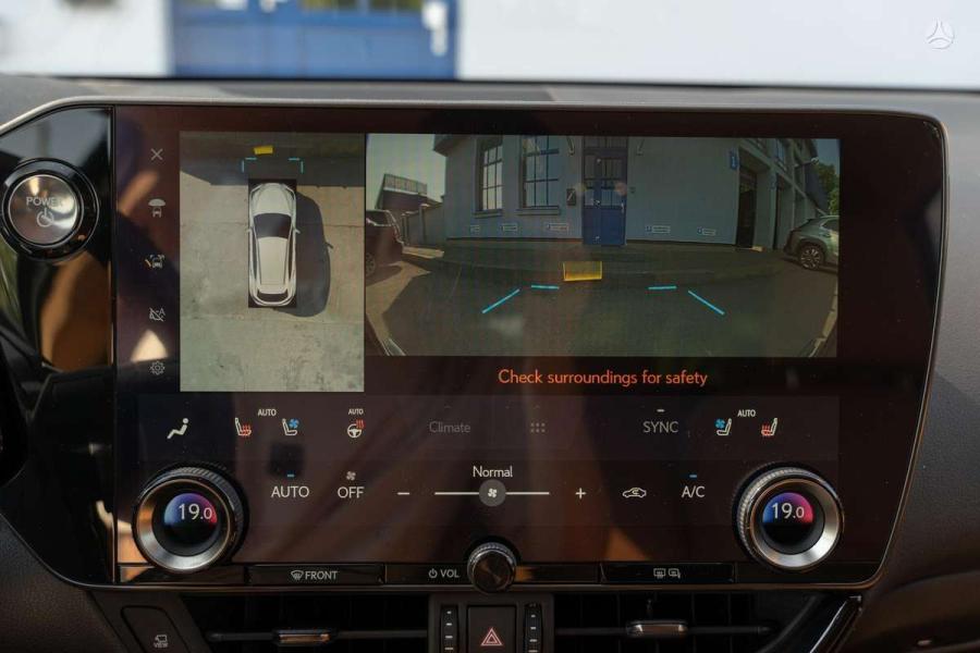Серый Лексус NX 450h 2023 в Вильнюс, объемом двигателя 2.49 л и пробегом 19 тыс. км за 51900 €, фото 27 на AUTOMOTO.COM.LV