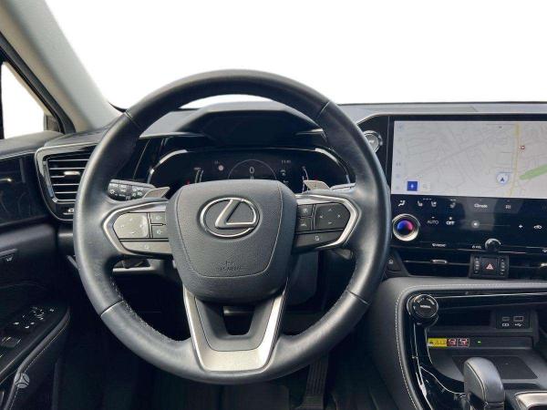 Pelēks Lexus NX 450h 2023 Klaipėda, ar dzinēja tilpumu 2.49 L un nobraukumu 126 tūkst. km par 46000 €, foto 9 vietnē AUTOMOTO.COM.LV