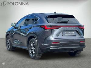 Pelēks Lexus NX 450h 2023 Klaipėda, ar dzinēja tilpumu 2.49 L un nobraukumu 126 tūkst. km par 46000 €, foto 18 vietnē AUTOMOTO.COM.LV