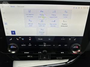 Pelēks Lexus NX 450h 2023 Avižieniai, ar dzinēja tilpumu 2.50 L un nobraukumu 68 tūkst. km par 50750 €, foto 16 vietnē AUTOMOTO.COM.LV