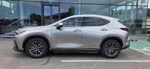Серый Лексус NX 450h 2023 в Вильнюс, объемом двигателя 2.49 л и пробегом 72 тыс. км за 43850 €, фото 7 на AUTOMOTO.COM.LV