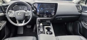 Серый Лексус NX 450h 2023 в Вильнюс, объемом двигателя 2.49 л и пробегом 72 тыс. км за 43850 €, фото 8 на AUTOMOTO.COM.LV