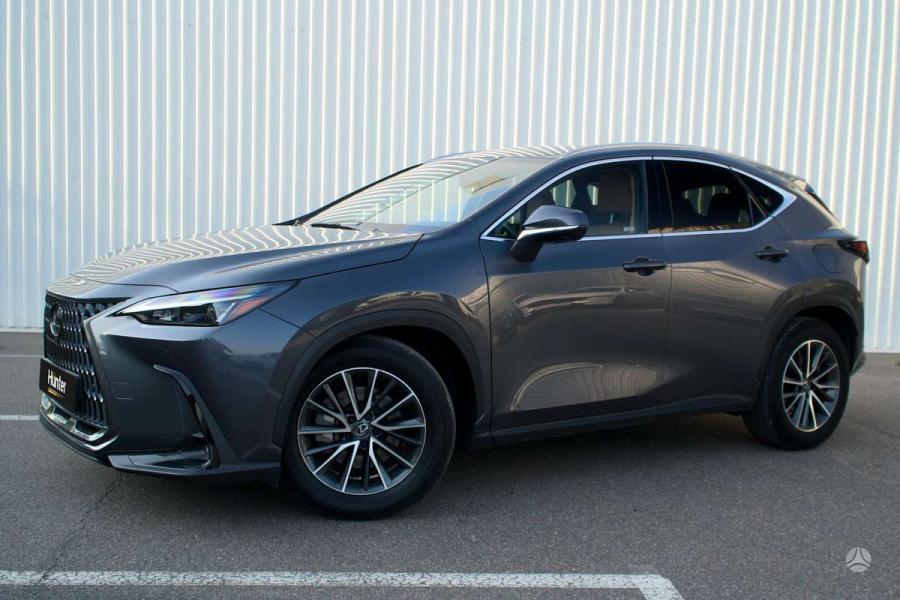 Серый Лексус NX 450h 2023 в Вильнюс, объемом двигателя 2.49 л и пробегом 61 тыс. км за 43500 €, фото 3 на AUTOMOTO.COM.LV