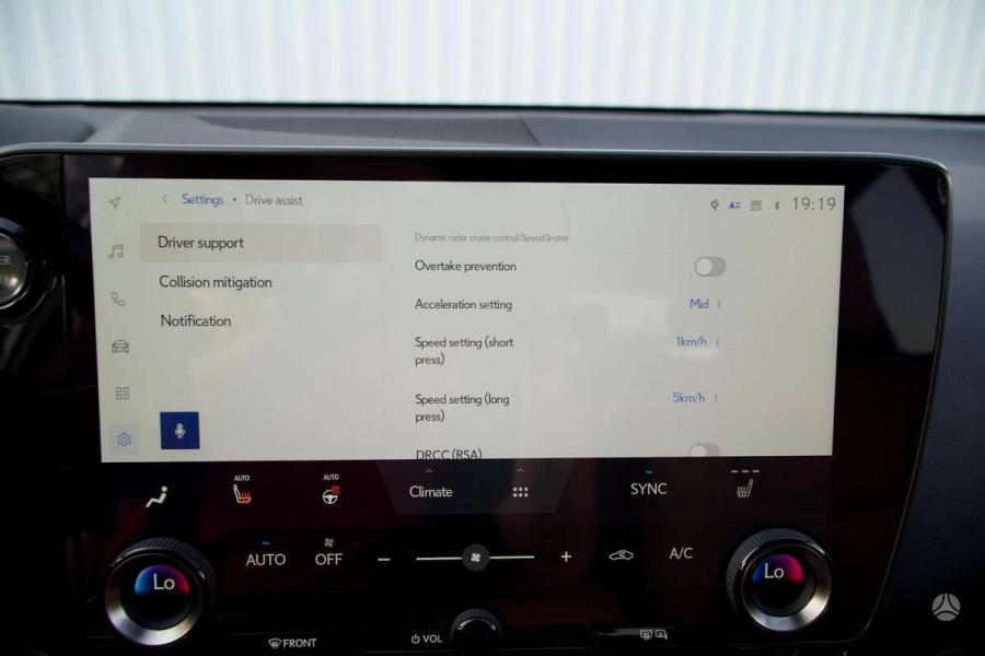 Серый Лексус NX 450h 2023 в Вильнюс, объемом двигателя 2.49 л и пробегом 61 тыс. км за 43500 €, фото 28 на AUTOMOTO.COM.LV