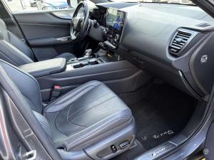 Grey Lexus NX 450h 2023 in Vilnius, with an engine capacity of 2.49 L and mileage of 92 thousand km for 49900 €, photo 8 on AUTOMOTO.COM.LV