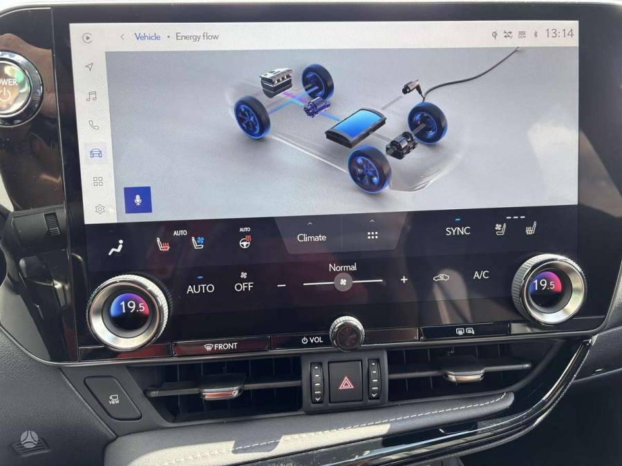 Grey Lexus NX 450h 2023 in Vilnius, with an engine capacity of 2.49 L and mileage of 92 thousand km for 49900 €, photo 21 on AUTOMOTO.COM.LV