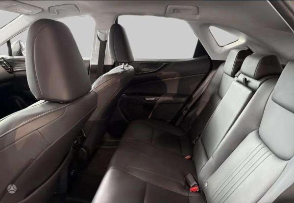 Lexus NX 450h 2023 in Vilnius on AUTOMOTO.COM.LV Grey Lexus NX 450h 2023 in Vilnius, with an engine capacity of 2.49 L and mileage of 66 thousand km for 44500 €, photo 8 on AUTOMOTO.COM.LV