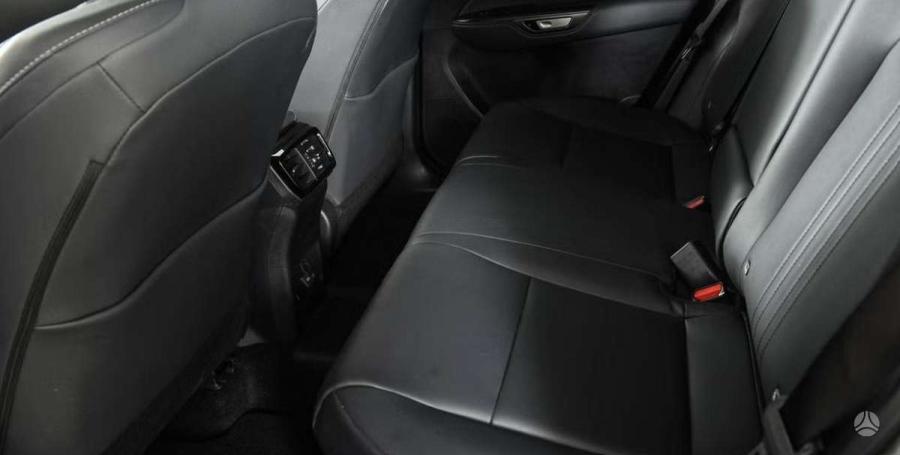 Grey Lexus NX 450h 2025 in Vilnius, with an engine capacity of 2.49 L and mileage of 38 thousand km for 52000 €, photo 6 on AUTOMOTO.COM.LV