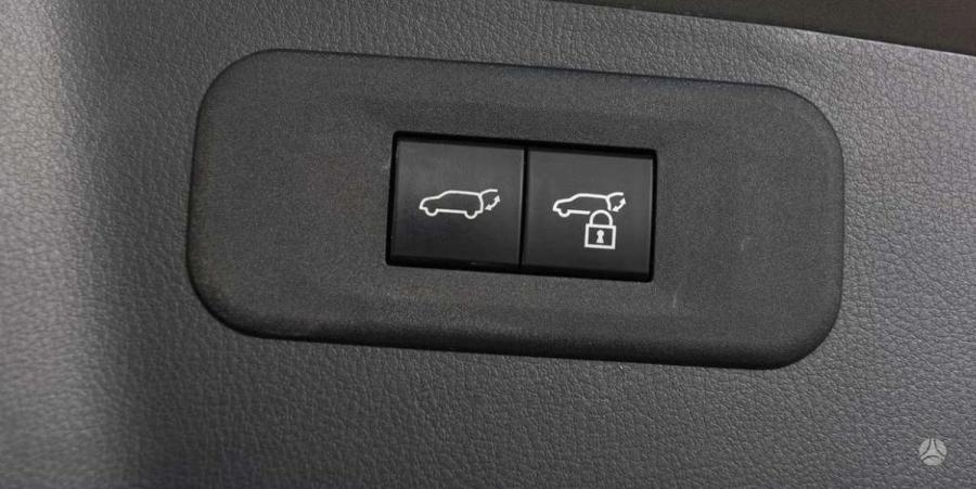 Grey Lexus NX 450h 2025 in Vilnius, with an engine capacity of 2.49 L and mileage of 38 thousand km for 52000 €, photo 12 on AUTOMOTO.COM.LV