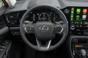 Grey Lexus NX 450h 2025 in Vilnius, with an engine capacity of 2.49 L and mileage of 20 thousand km for 58800 €, photo 18 on AUTOMOTO.COM.LV
