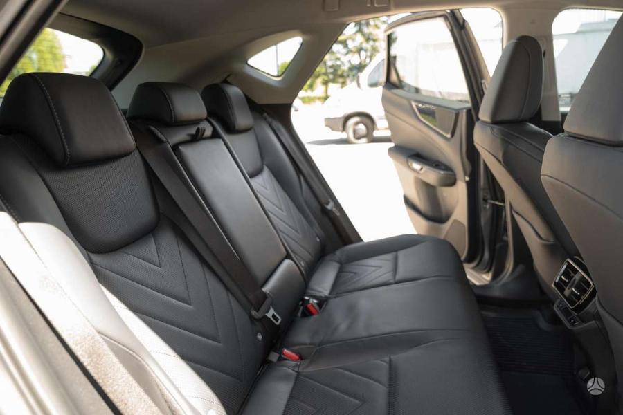 Grey Lexus NX 450h 2025 in Vilnius, with an engine capacity of 2.49 L and mileage of 20 thousand km for 58800 €, photo 29 on AUTOMOTO.COM.LV