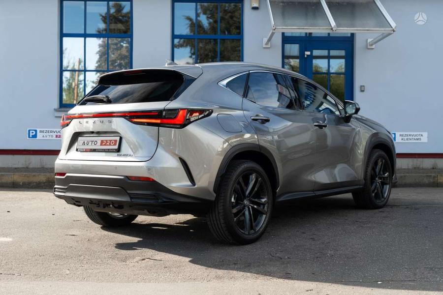 Pelēks Lexus NX 450h 2025 Viļņa, ar dzinēja tilpumu 2.49 L un nobraukumu 11 tūkst. km par 59500 €, foto 8 vietnē AUTOMOTO.COM.LV