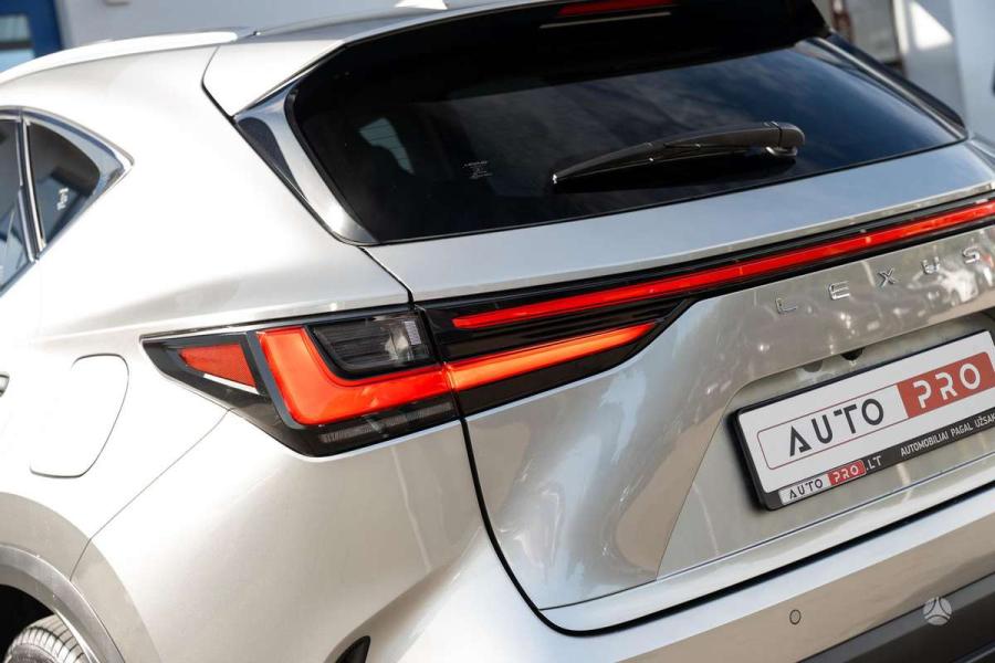 Pelēks Lexus NX 450h 2025 Viļņa, ar dzinēja tilpumu 2.49 L un nobraukumu 11 tūkst. km par 59500 €, foto 13 vietnē AUTOMOTO.COM.LV