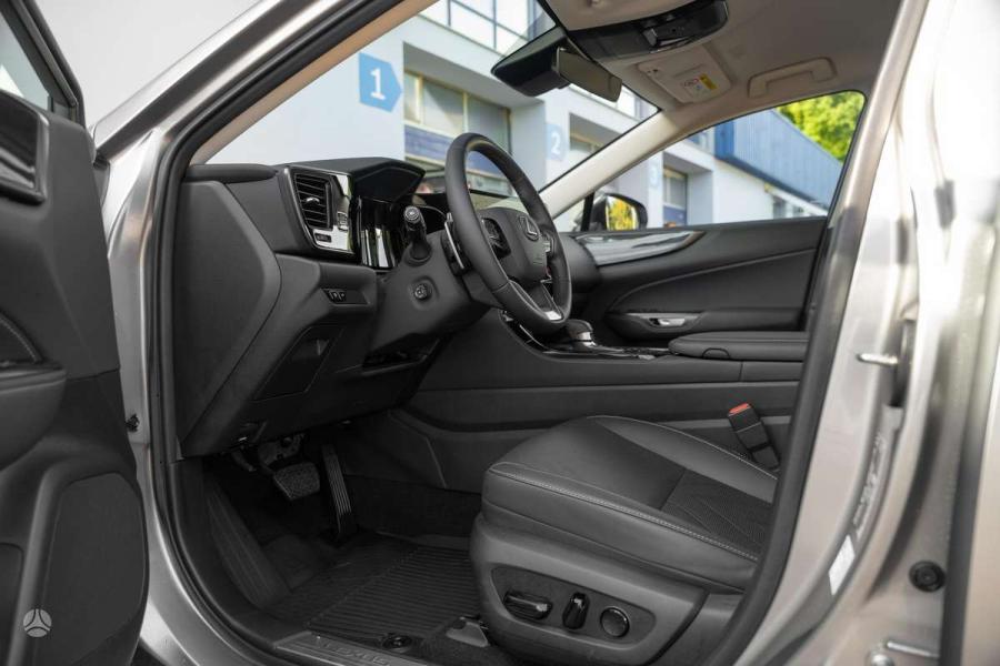 Pelēks Lexus NX 450h 2025 Viļņa, ar dzinēja tilpumu 2.49 L un nobraukumu 11 tūkst. km par 59500 €, foto 17 vietnē AUTOMOTO.COM.LV