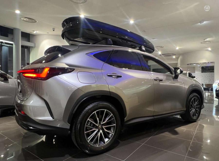 Pelēks Lexus NX 450h 2026 Viļņa, ar dzinēja tilpumu 2.49 L un nobraukumu 2 tūkst. km par 54900 €, foto 4 vietnē AUTOMOTO.COM.LV