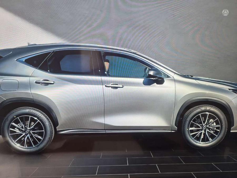 Grey Lexus NX 450h 2026 in Vilnius, with an engine capacity of 0.00 L and mileage of 0 thousand km for 59900 €, photo 4 on AUTOMOTO.COM.LV