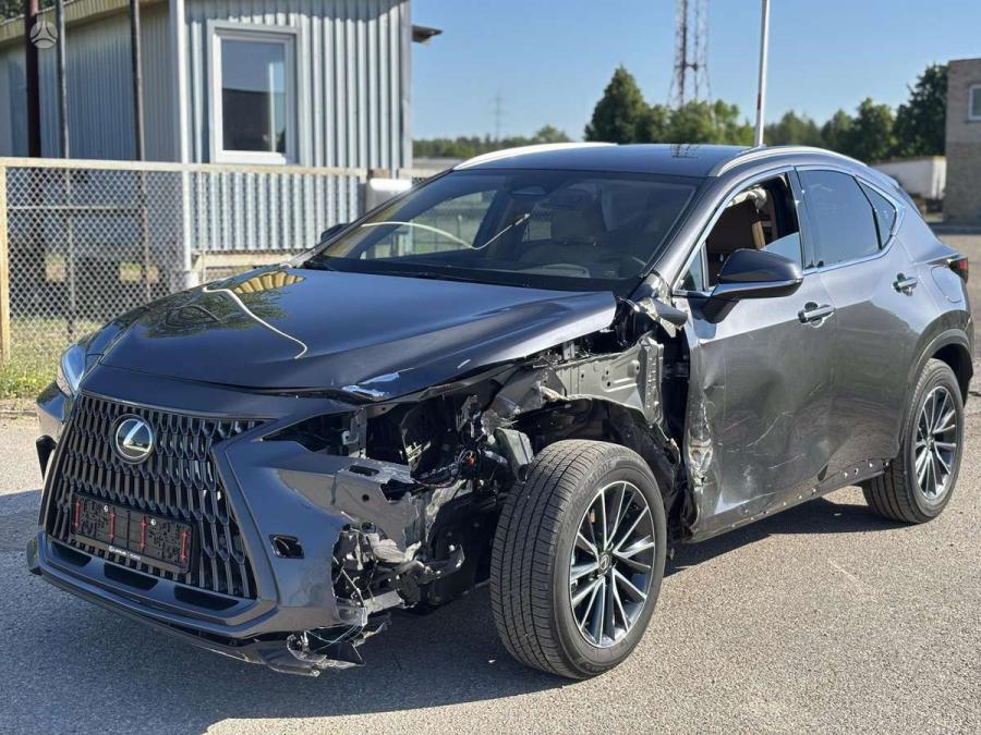 Pelēks Lexus NX 450h 2026 Utena, ar dzinēja tilpumu 0.00 L un nobraukumu 2 tūkst. km par 31200 €, foto 4 vietnē AUTOMOTO.COM.LV
