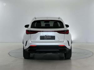Белый Лексус NX 450h 2022 в Вильнюс, объемом двигателя 2.49 л и пробегом 81 тыс. км за 43900 €, фото 5 на AUTOMOTO.COM.LV