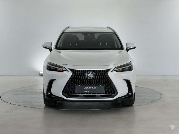 Белый Лексус NX 450h 2022 в Вильнюс, объемом двигателя 2.49 л и пробегом 81 тыс. км за 43900 €, фото 5 на AUTOMOTO.COM.LV