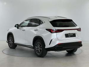 Белый Лексус NX 450h 2022 в Вильнюс, объемом двигателя 2.49 л и пробегом 81 тыс. км за 43900 €, фото 18 на AUTOMOTO.COM.LV