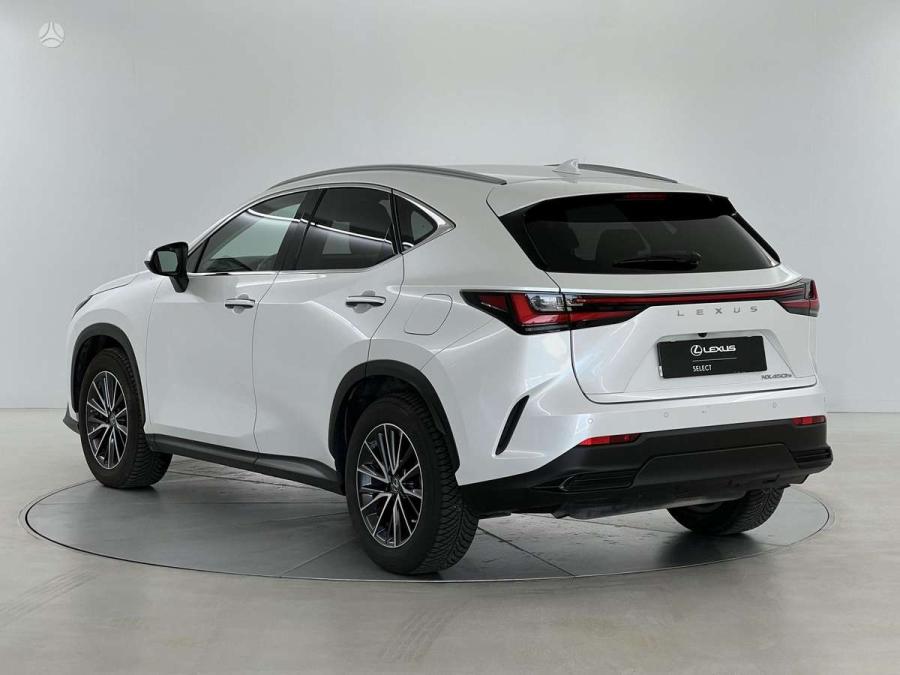 Белый Лексус NX 450h 2022 в Вильнюс, объемом двигателя 2.49 л и пробегом 81 тыс. км за 43900 €, фото 18 на AUTOMOTO.COM.LV