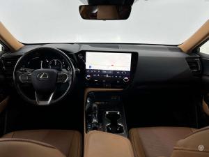 Белый Лексус NX 450h 2022 в Вильнюс, объемом двигателя 2.49 л и пробегом 156 тыс. км за 48900 €, фото 9 на AUTOMOTO.COM.LV