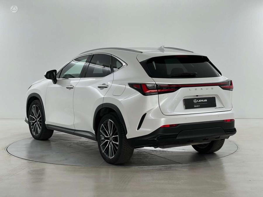 Белый Лексус NX 450h 2022 в Вильнюс, объемом двигателя 2.49 л и пробегом 156 тыс. км за 48900 €, фото 18 на AUTOMOTO.COM.LV