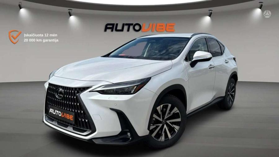 White Lexus NX 450h 2022 in Vilnius, with an engine capacity of 2.49 L and mileage of 29 thousand km for 47190 €, photo 1 on AUTOMOTO.COM.LV