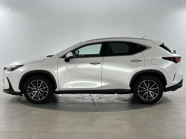 Balts Lexus NX 450h 2022 Viļņa, ar dzinēja tilpumu 2.49 L un nobraukumu 89 tūkst. km par 47900 €, foto 3 vietnē AUTOMOTO.COM.LV