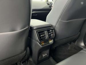 White Lexus NX 450h 2022 in Vilnius, with an engine capacity of 2.49 L and mileage of 89 thousand km for 47900 €, photo 27 on AUTOMOTO.COM.LV