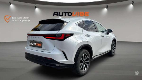 Белый Лексус NX 450h 2022 в Вильнюс, объемом двигателя 2.49 л и пробегом 29 тыс. км за 47190 €, фото 4 на AUTOMOTO.COM.LV