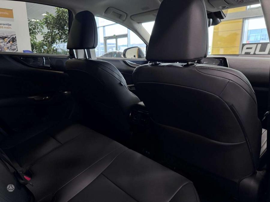 Balts Lexus NX 450h 2022 Viļņa, ar dzinēja tilpumu 2.49 L un nobraukumu 29 tūkst. km par 47190 €, foto 15 vietnē AUTOMOTO.COM.LV