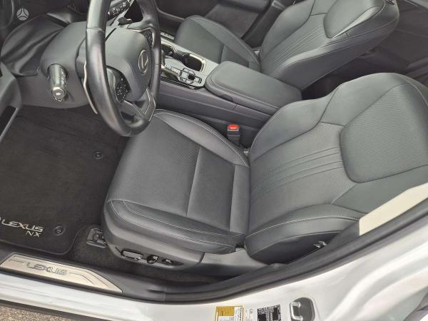 Lexus NX 450h 2022 Panevēža vietnē Balts Lexus NX 450h 2022 Panevēža, ar dzinēja tilpumu 2.49 L un nobraukumu 60 tūkst. km par 43490 €, foto 11 vietnē AUTOMOTO.COM.LV